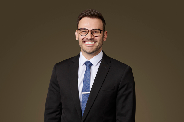 Anthony van der Westhuizen – Francis Burt Chambers